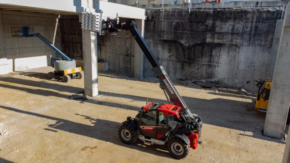 TELEHANDLERS - Faresin USA