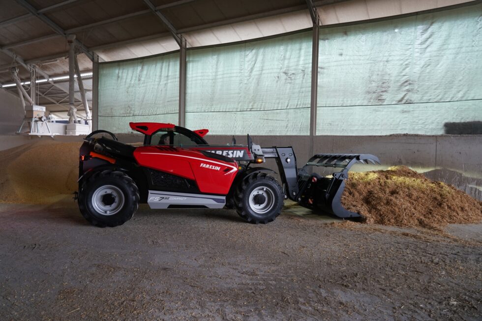 TELEHANDLERS - Faresin USA